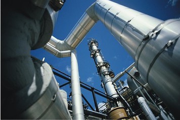 Ethylene dichloride and terephthalic acid catalysts