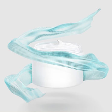 Preservation booster and solubilizer for cosmetics